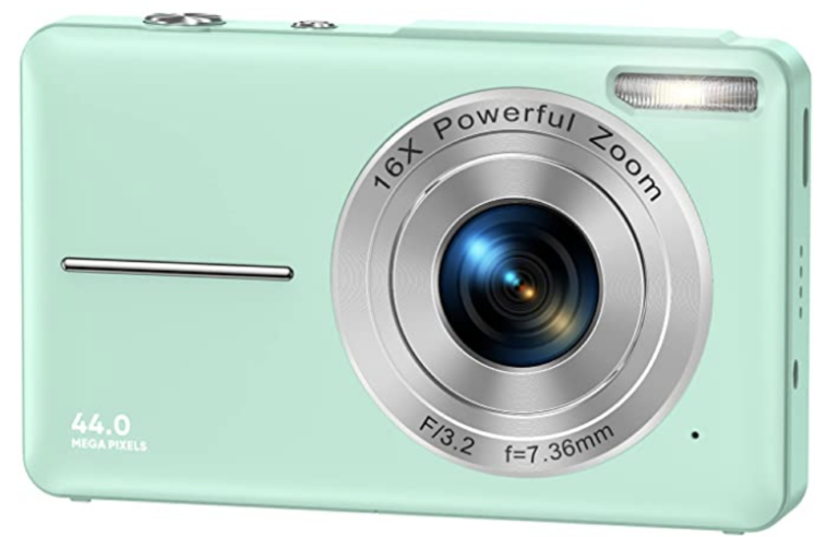 The 2000s Aesthetic is Resurrecting Digital Cameras - Blogilates