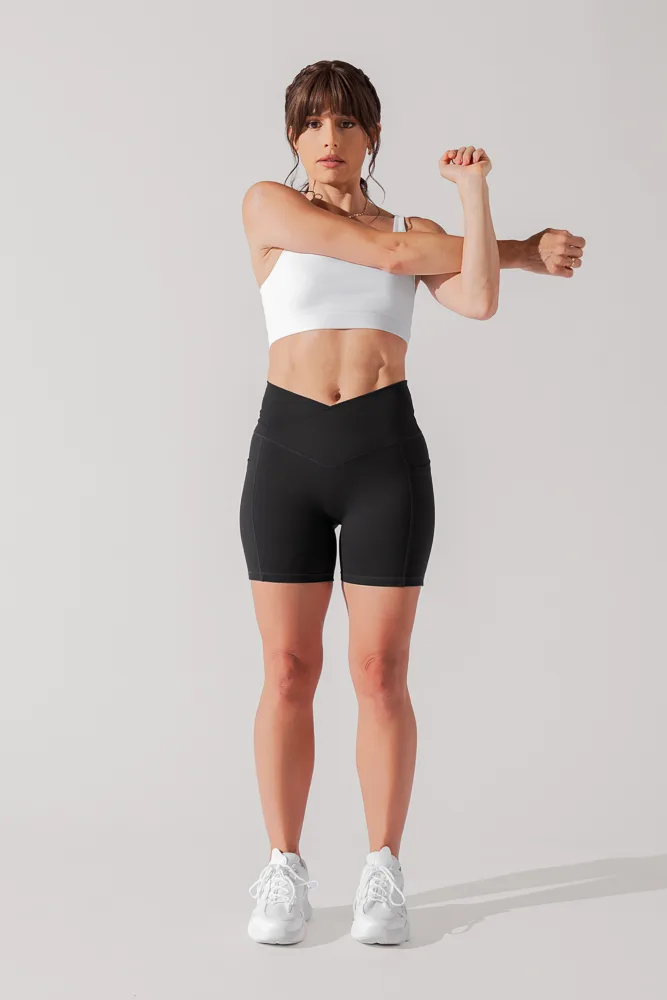 Can you use the POPFLEX Delilah Duffle as a diaper bag?- Blogilates